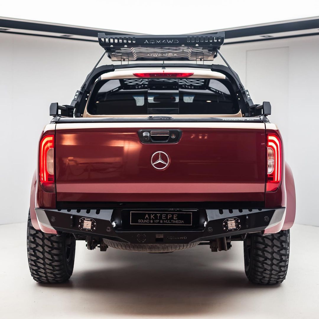 Mercedes Pickup Truck 2022
