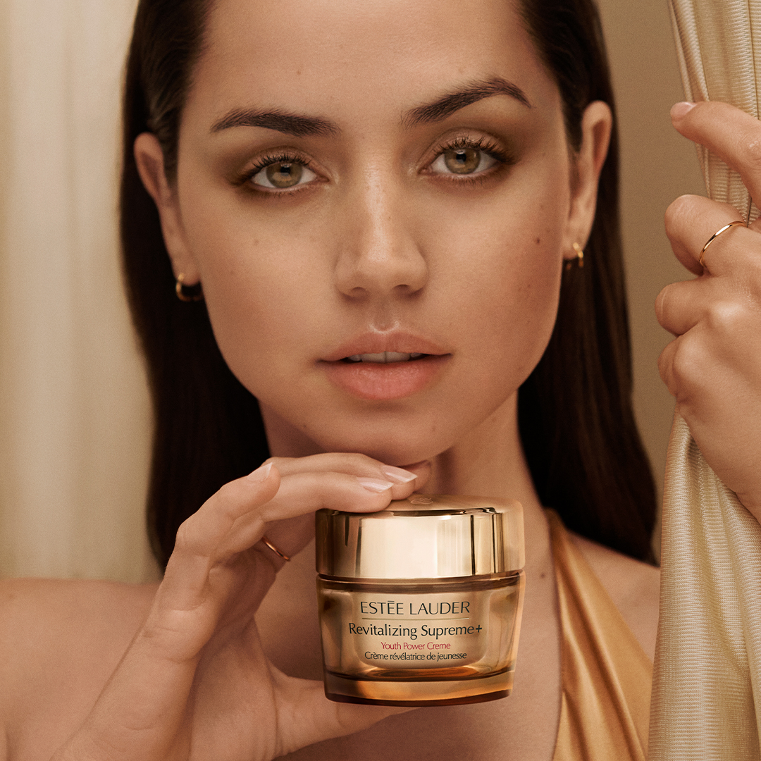 Estee Lauder Ad 2022
