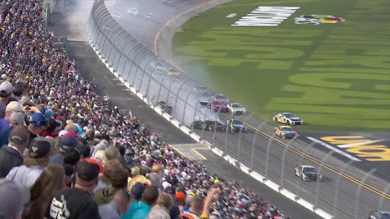 Nascar On Twitter Trouble Strikes Some Of Our Contenders Late In The
