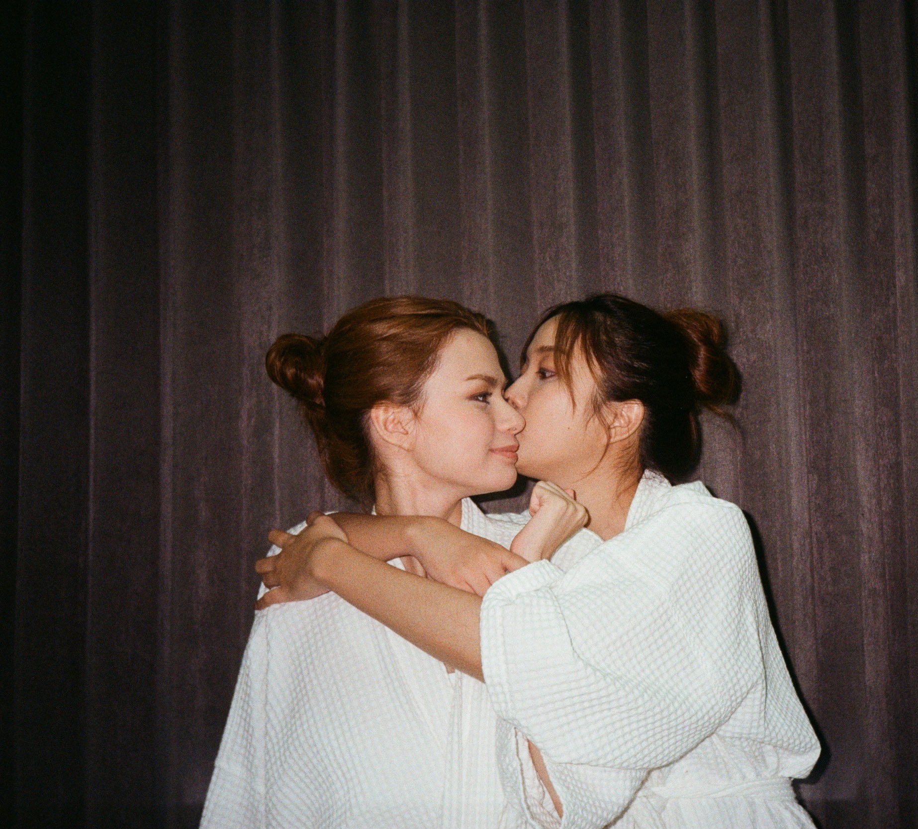 N' Becky (Luv u mami) on Twitter: "แก้มเธออะเราขอได้มั้ยนะ💖🙈 #ฟรีนเบค https://t.co/tqNpmtQByX ...