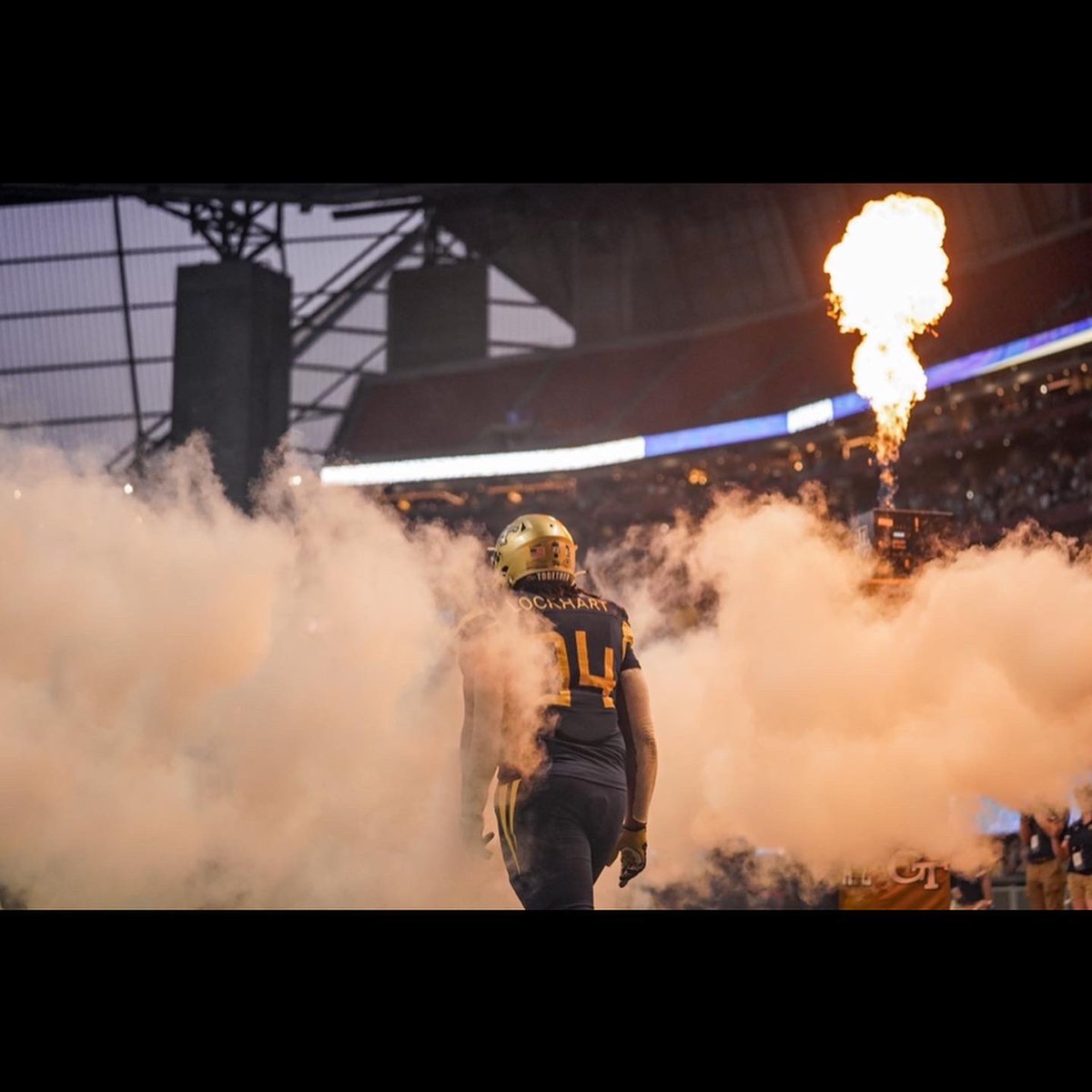 Georgia Tech DT Mike Lockhart has entered the transfer portal : r/CFB