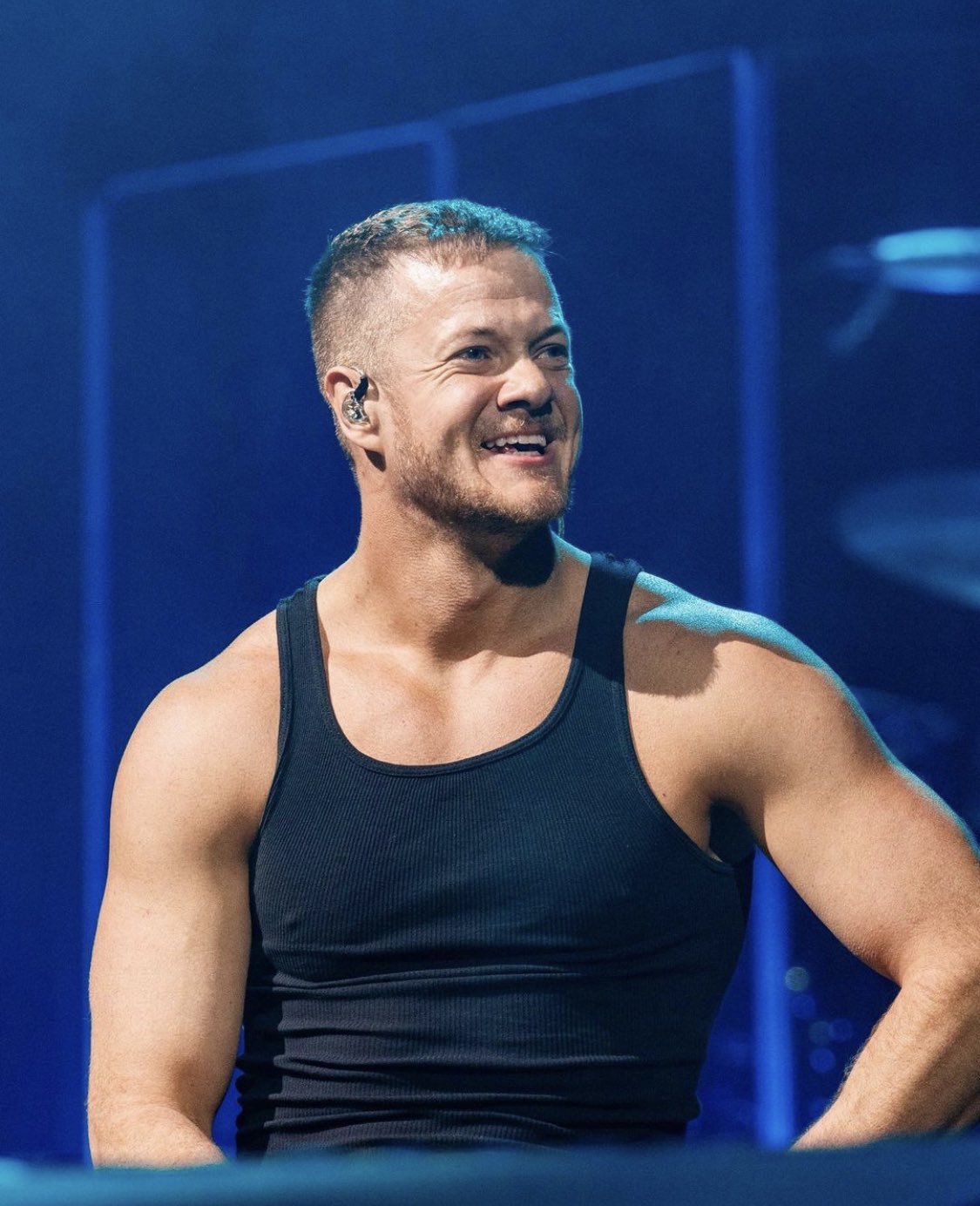 Dan Reynolds Shirtless
