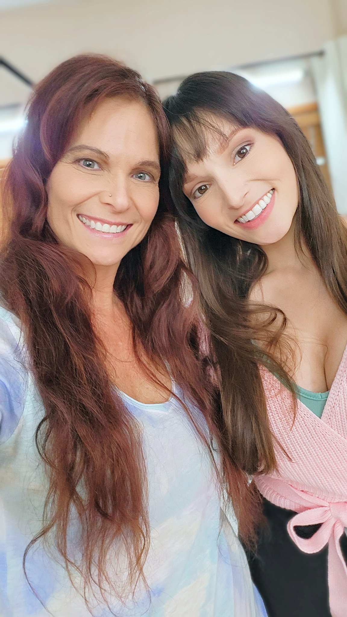 TW Pornstars - 1 pic. The 1 & Only Syren De Mer. Twitter. Fun BTS pics with @lexilunaxoxo ...