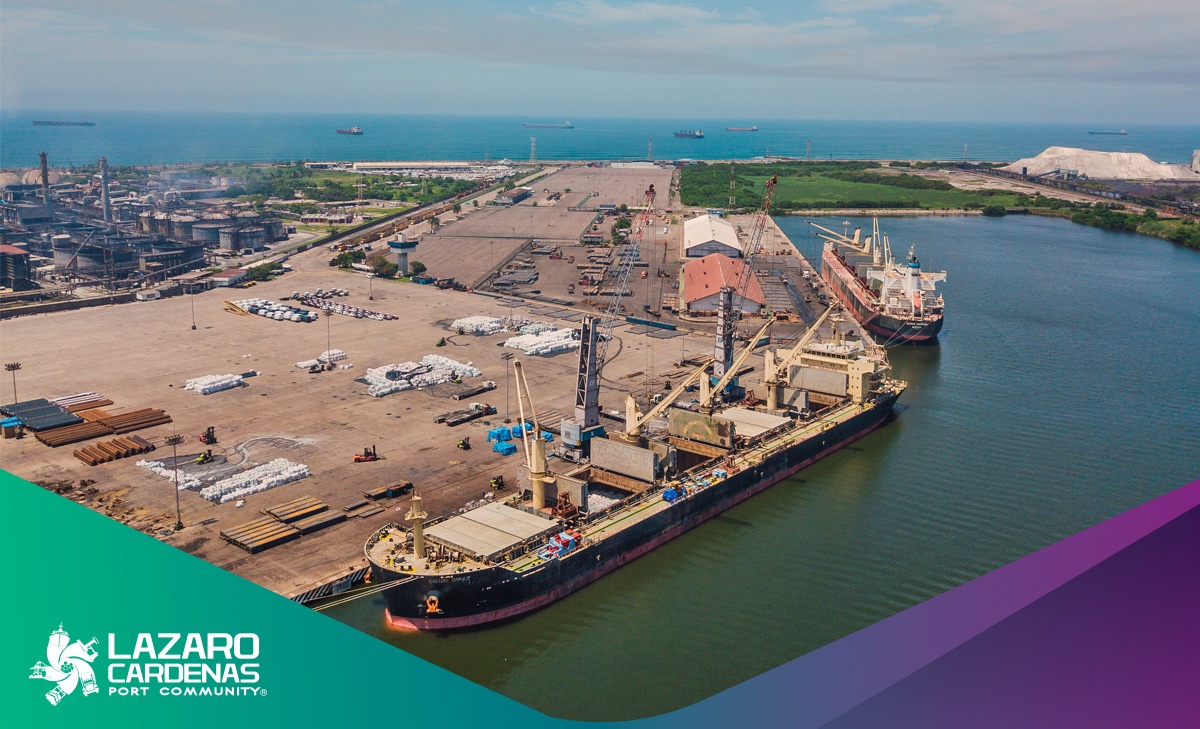 Lazaro Cardenas Port