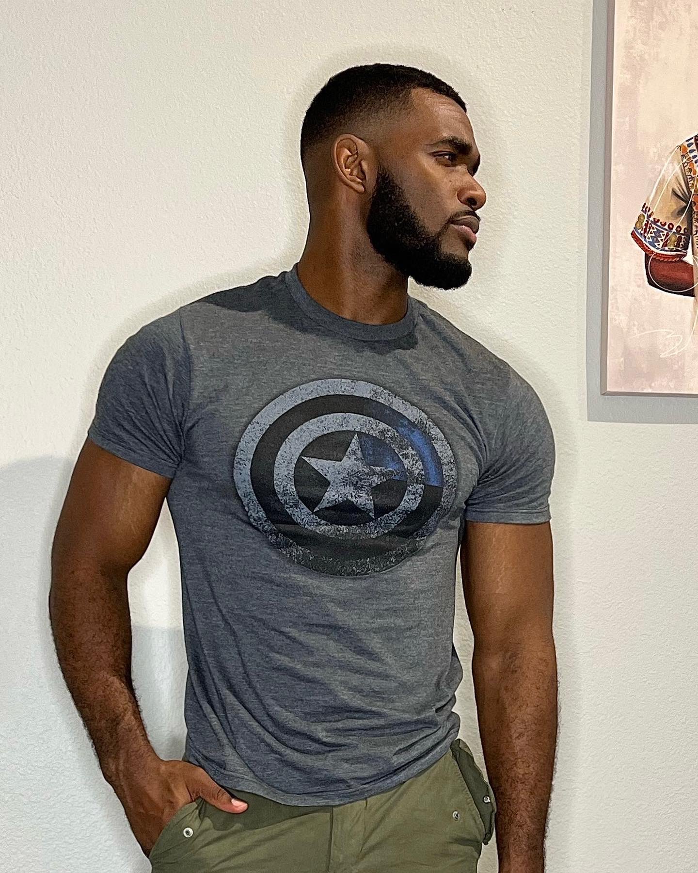 TW Pornstars - 2 pic. Marshall Price. Twitter. Let me be the new ...