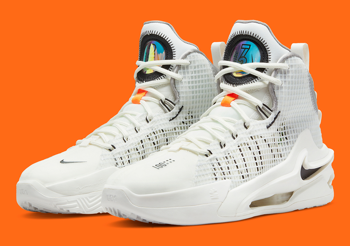 Hyperdunk 2022 Red Orange