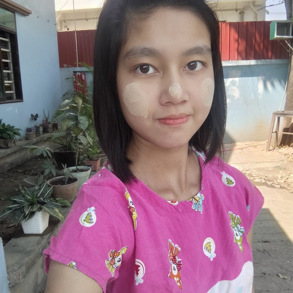 Myat Lay Mon (@MyatLayMon8) | Twitter