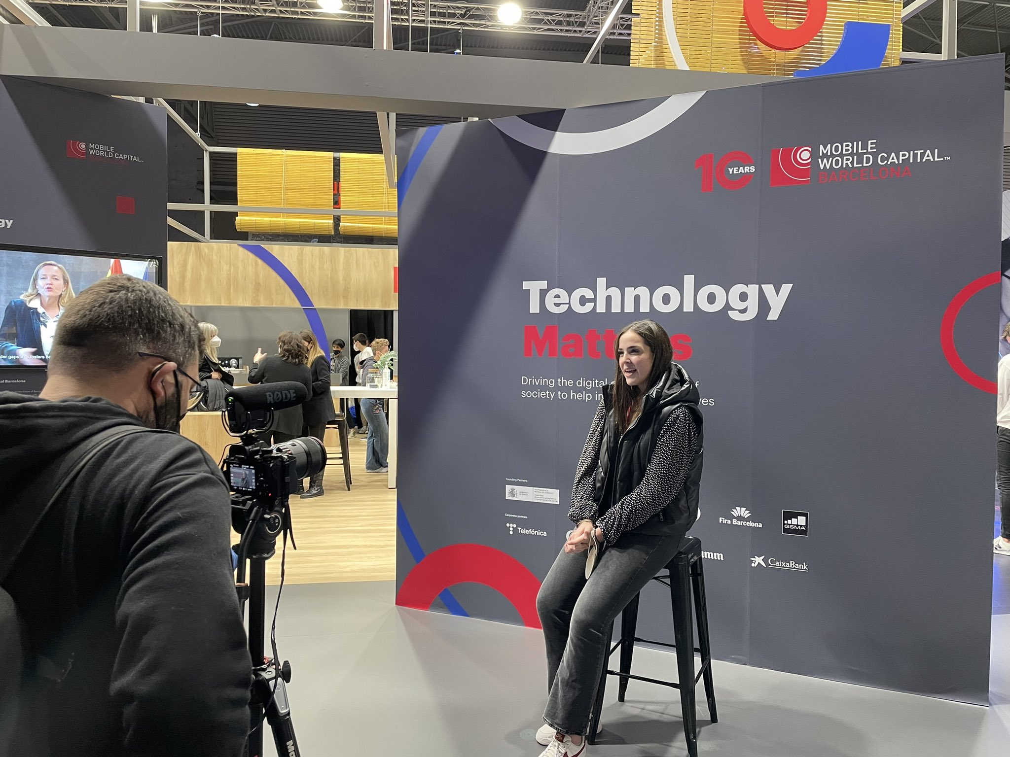 Talent Factory on Twitter: "Mirar, tocar, investigar y disfrutar con todas las tecnologías ...