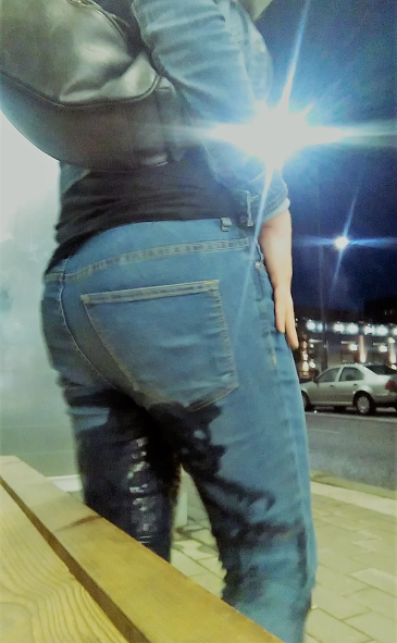 Jenny On Twitter Need To Piss So Fucking Bad Oh It´s Coming I Am