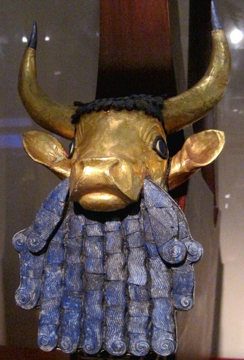 The Great Lyre With Bulls Head