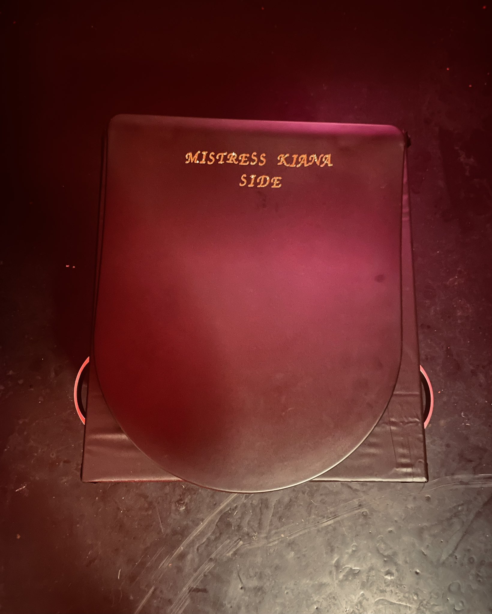 Mistress Kiana - Belgium (@Mistress_Kiana) / Twitter Mistress Kiana - Belgium (@Mistress_Kiana) / Twitter