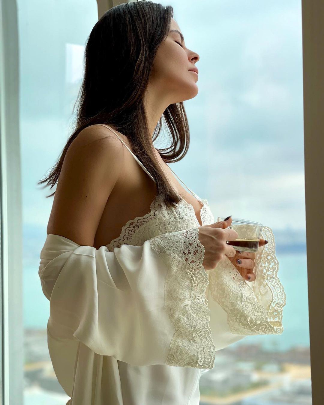 UnluFav on Twitter: "Simge Sağın https://t.co/E6Drgcijlg" / Twitter