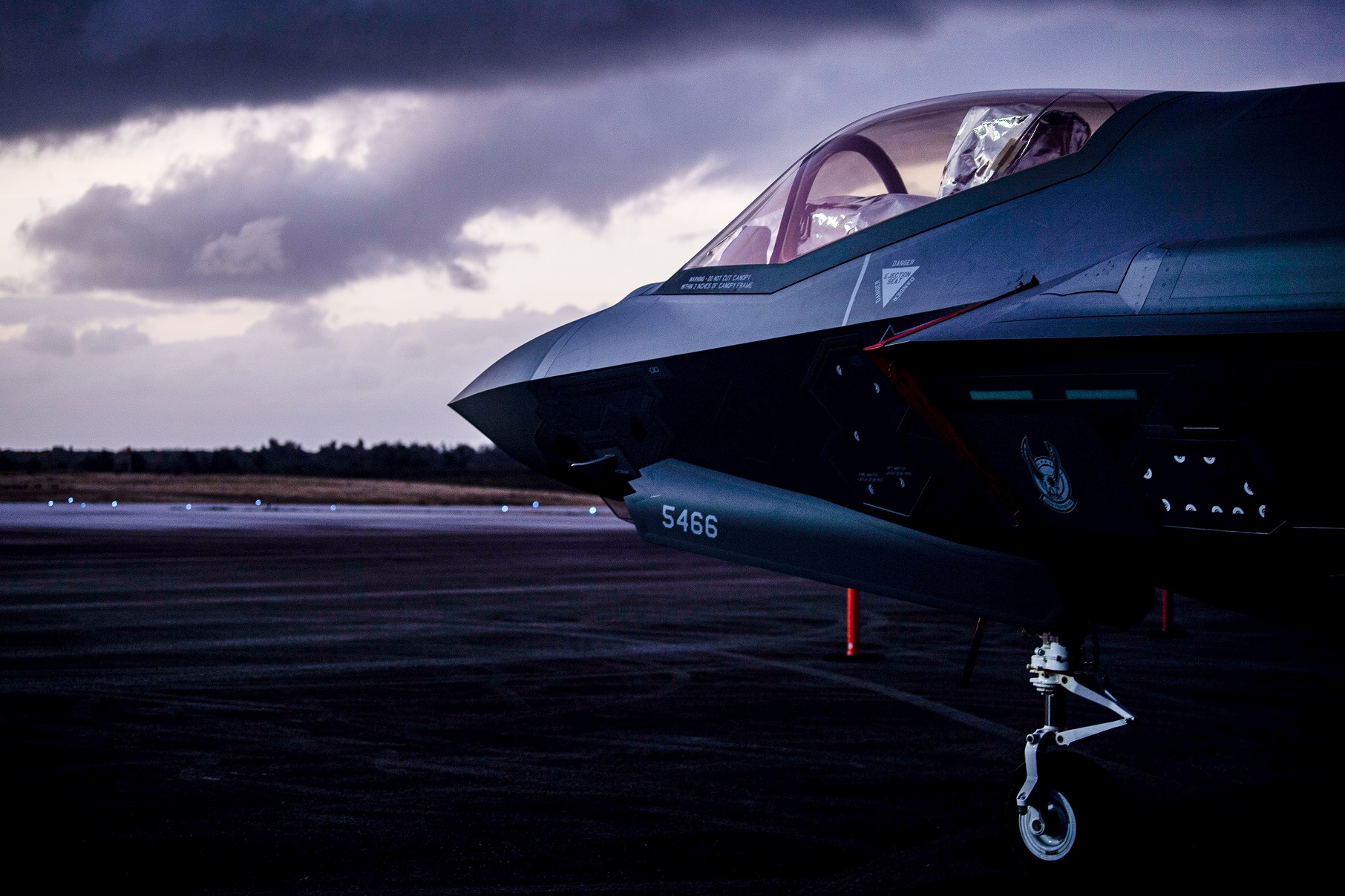 F 35 Wallpaper 1920x1080