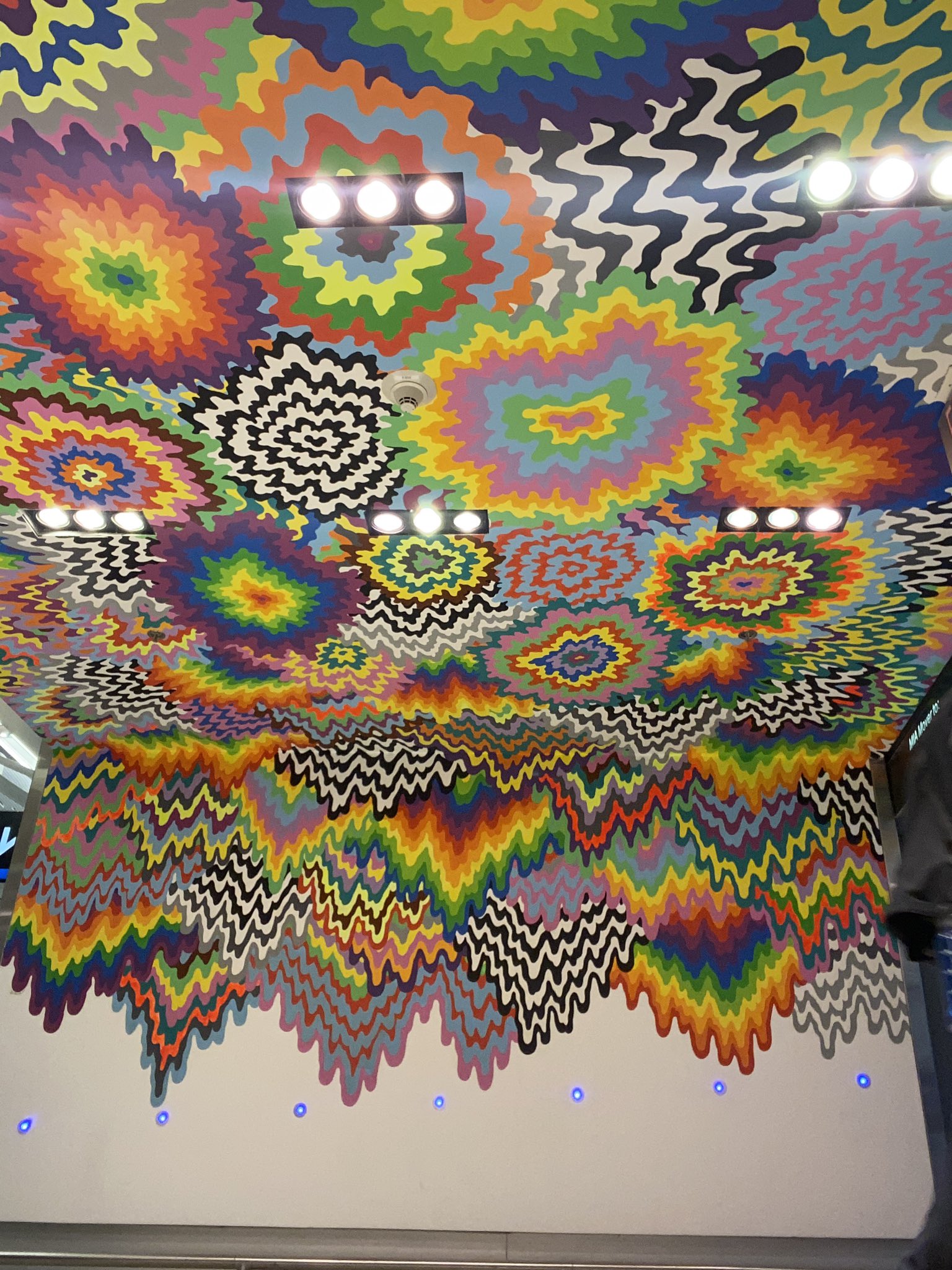 Miami Int'l Airport on Twitter: "RT @Jen_Stark: Passing through my hometown visiting my mural at ...