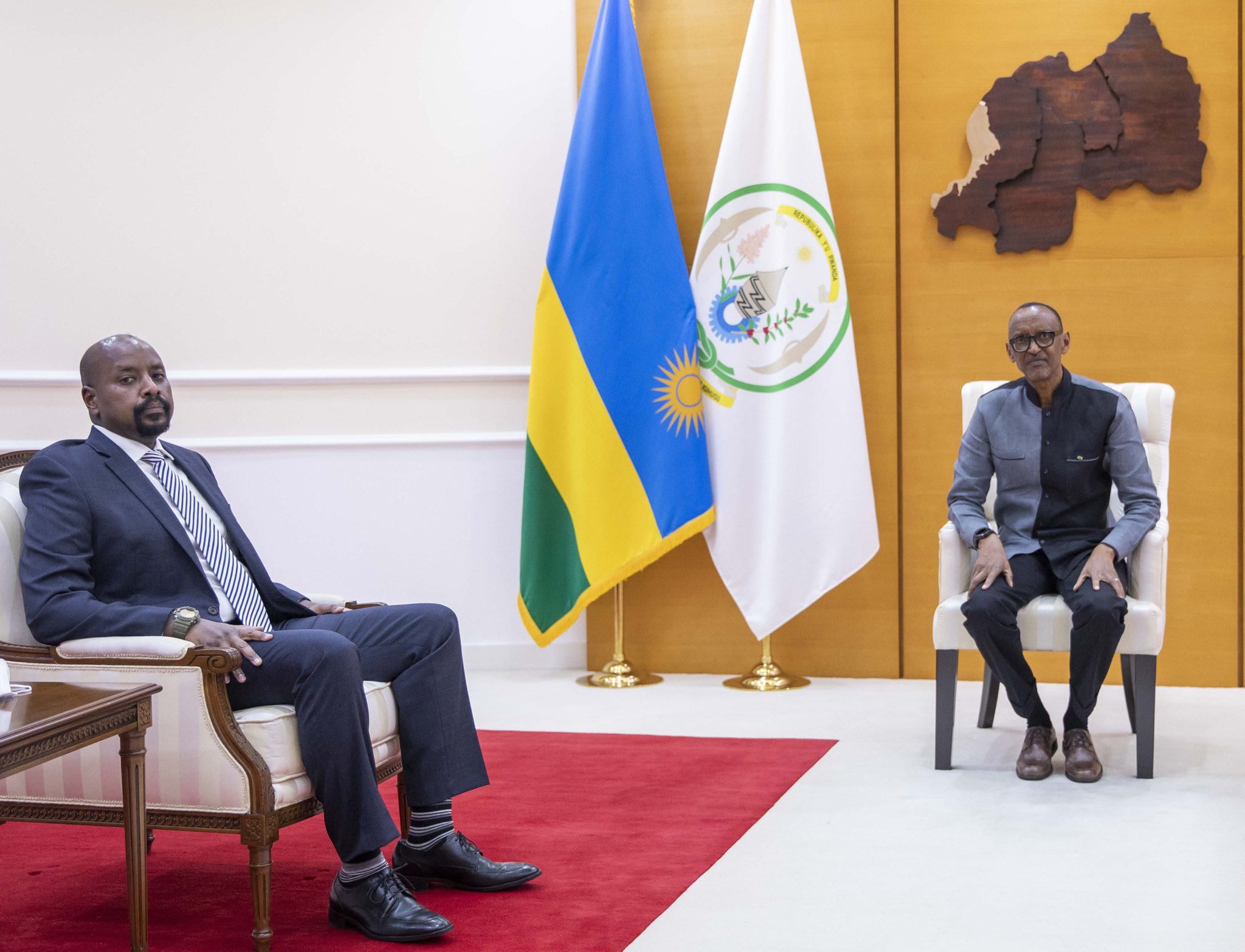 Presidency | Rwanda on Twitter: "President Kagame is now meeting with General @mkainerugaba ...