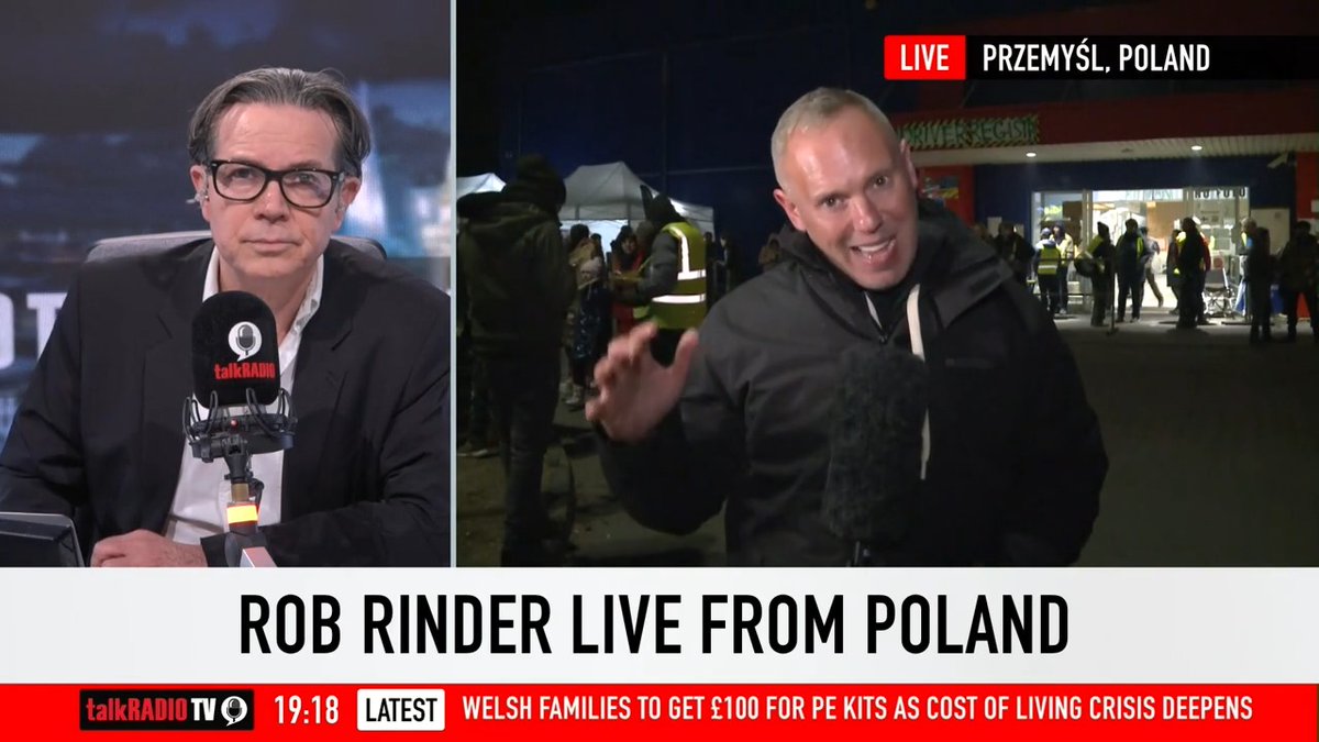 talkRADIO's Rob Rinder joins Kevin live from the Poland-Ukraine border ...