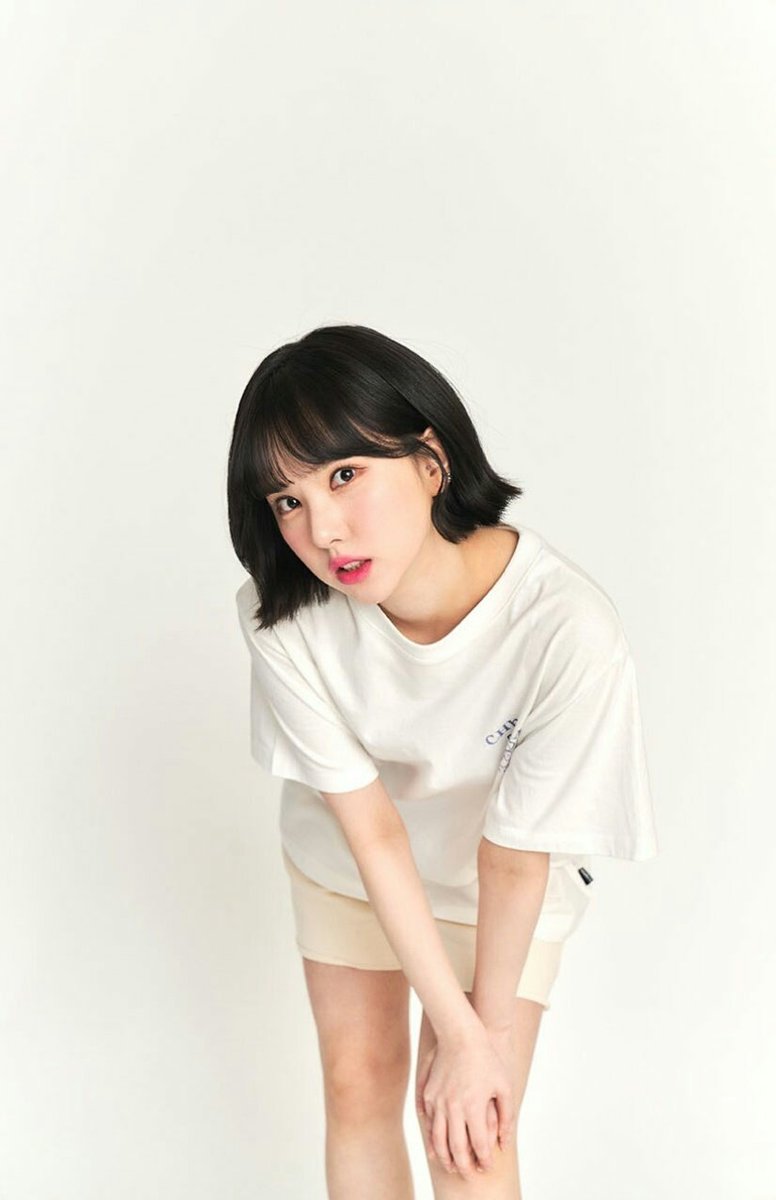 비비지 업데이트 on Twitter: "[📷] - #VIVIZ X CHARM'S EUNHA (1/4) #VIVIZ #EUNHA #비비지 #은하 @VIVIZ_official…