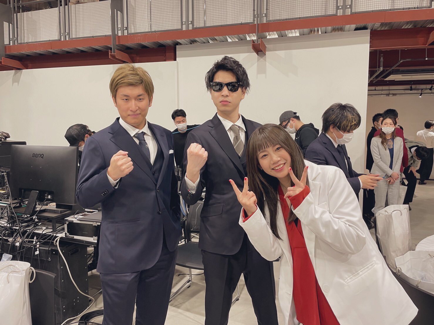 MOSHIMO Vo/Gt.岩淵紗貴 on Twitter: "結婚披露宴での写真を頂いたので📸 ピザラ人狼のメンバー集まった笑🐺 スタヌさんと人狼やった時面白かったー！！久しぶりに会えて ...