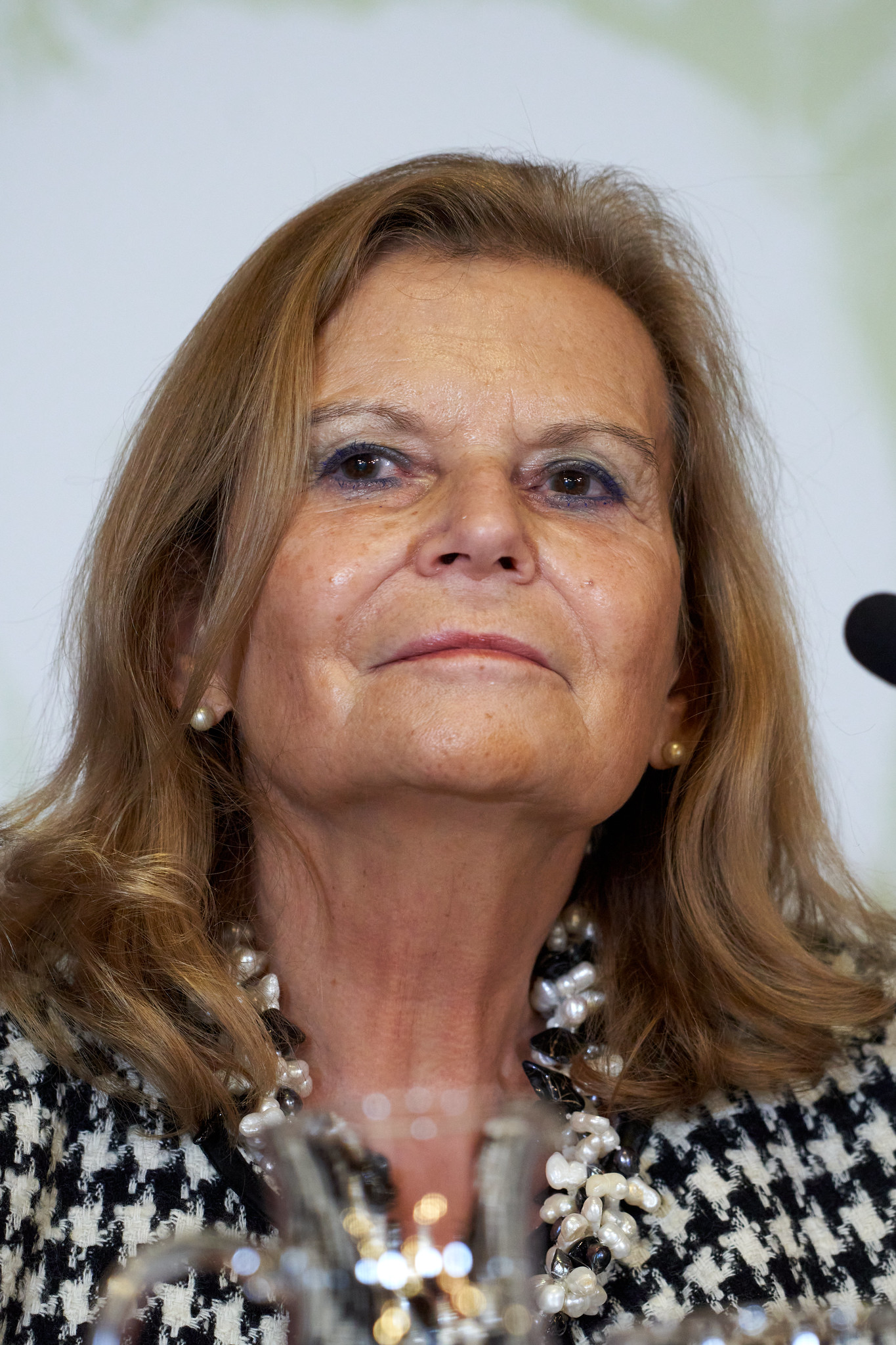 Rae On Twitter La Escritora Y Académica Carme Riera Presenta Mañana
