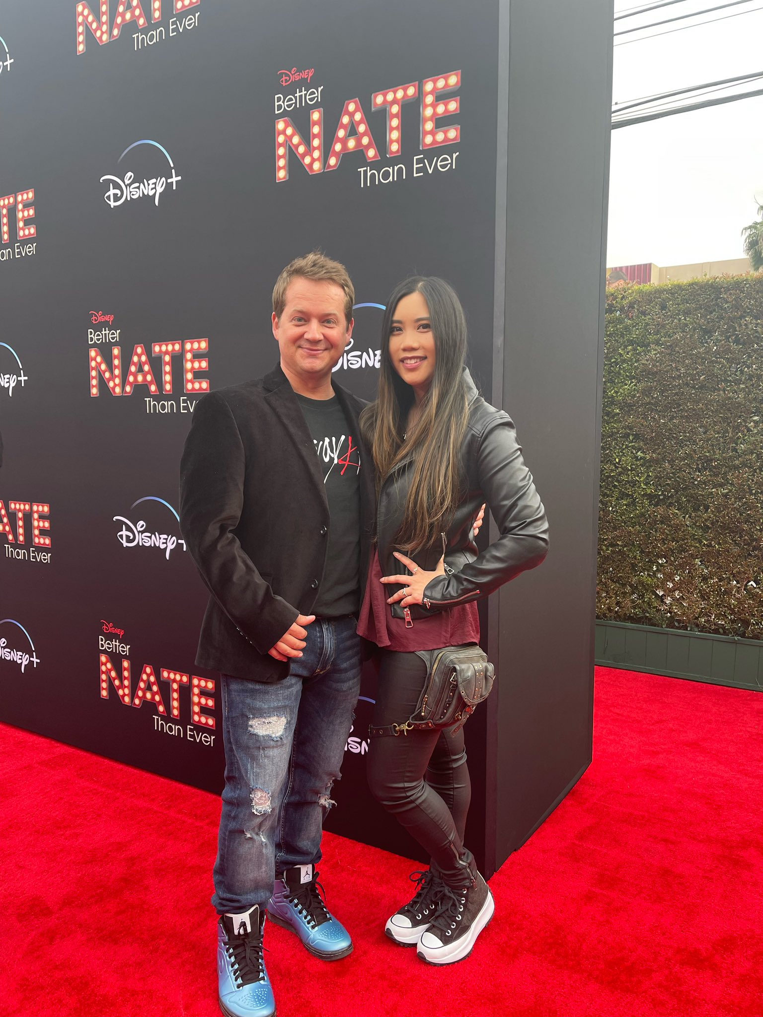 La Esposa Y Los Hijos De Jason Earles 10 Actores Que Eran Mucho