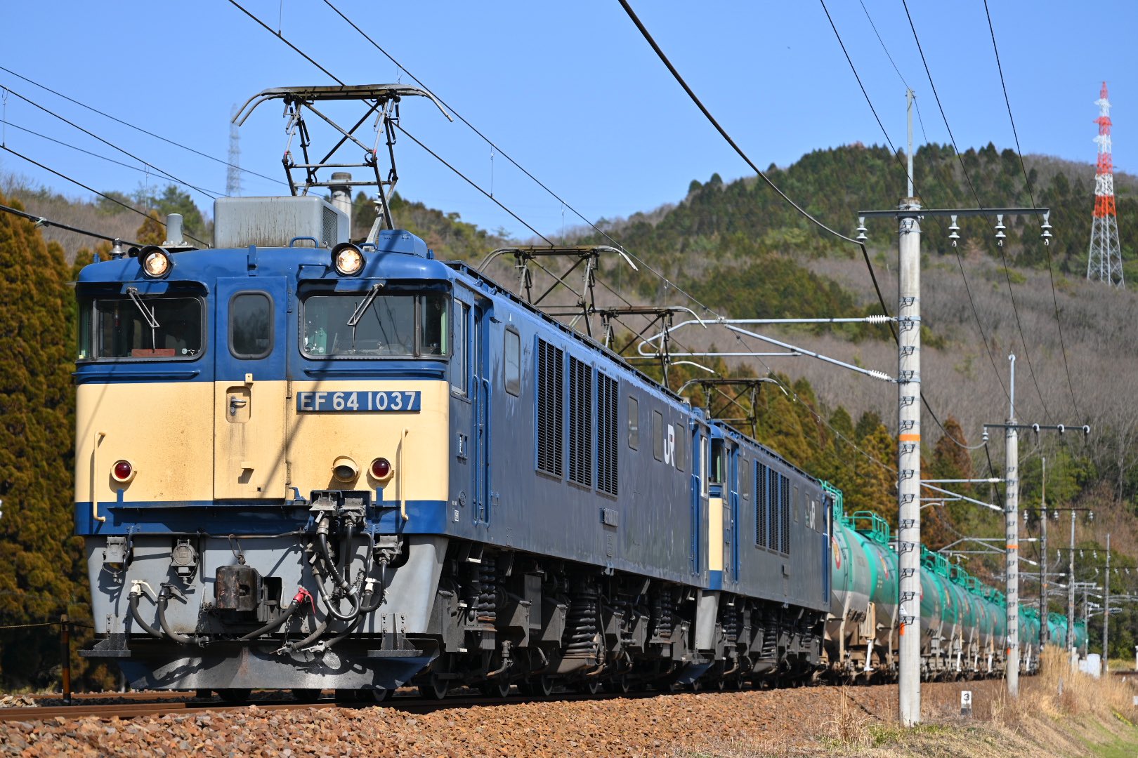 ワイドビューうぬま on Twitter: "2022.3.16 8084レ EF64 -1037+1038 81レ EF64-1046 ここは8084レの後にすぐ81レが来ます。ダイヤ改正後 ...