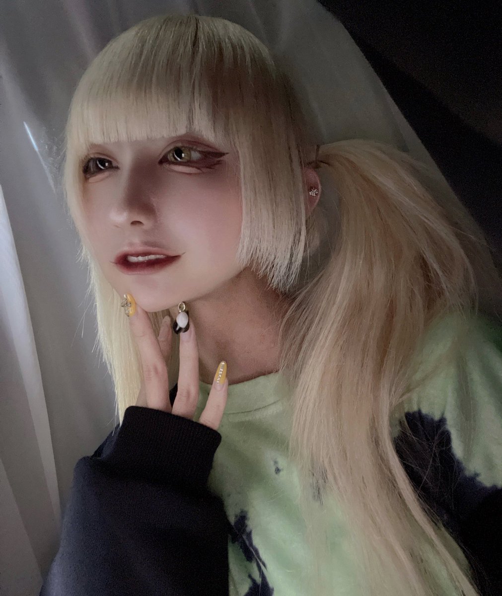 月神 キラ【TENRIN】 on Twitter: "にじげんになりたい…