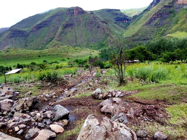 Mohapi Raymond Nkhahle on Twitter: "This is Qoloane Primary school, Mohale's Hoek, Hloahloeng ...