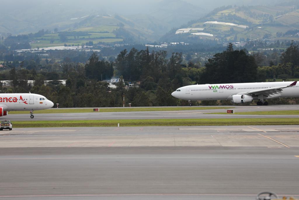 Cancillería Del Ecuador 🇪🇨 On Twitter Aterrizó En Quito El Segundo
