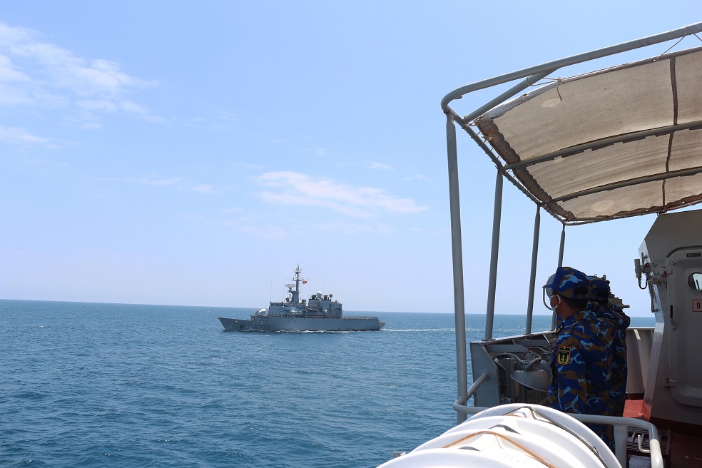 Lee Ann Quann on Twitter: ""Au revoir" Gepard-class HQ-015 Tran Hung Dao of Vietnam People Navy ...