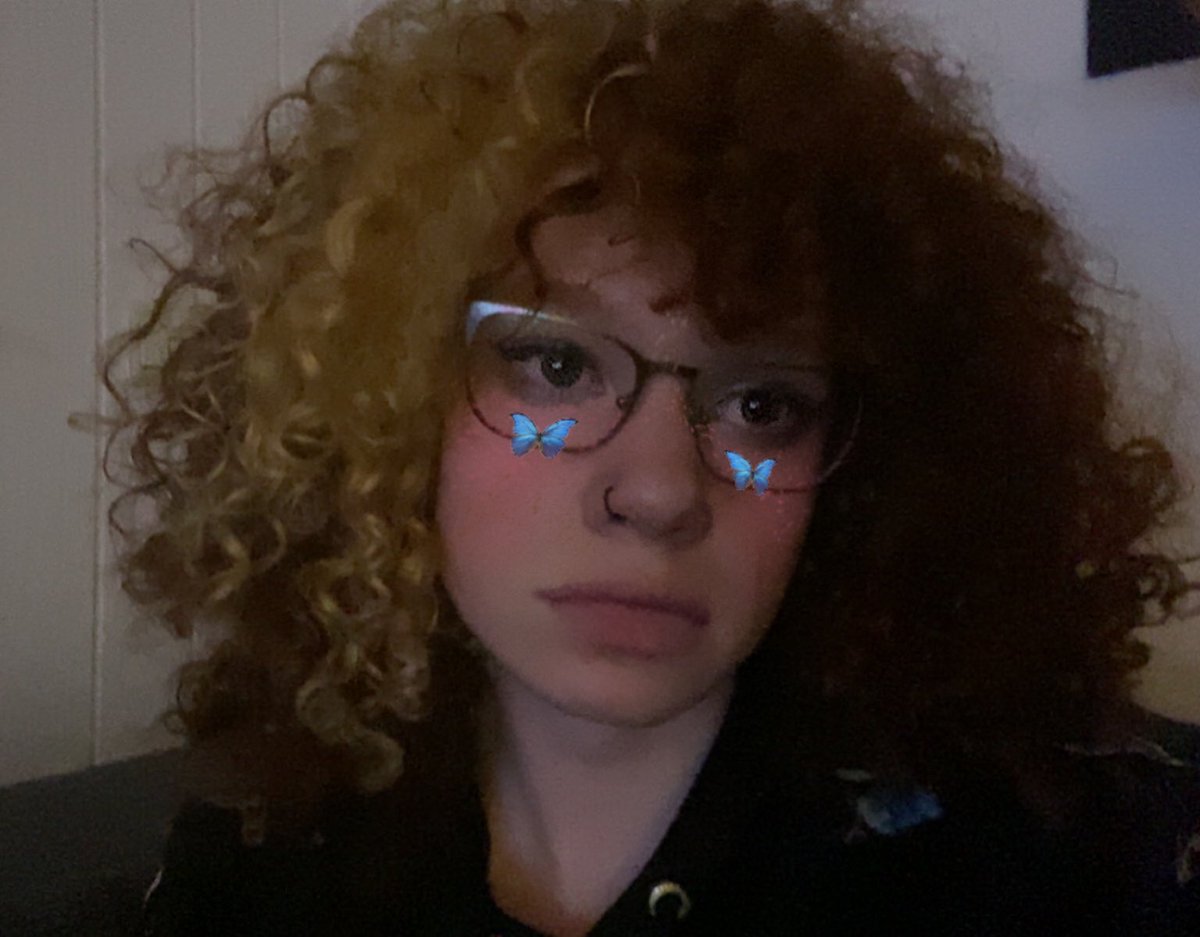 @your_witch_alba No u 🌺BiTrans18🇳🇱 @bitwink18