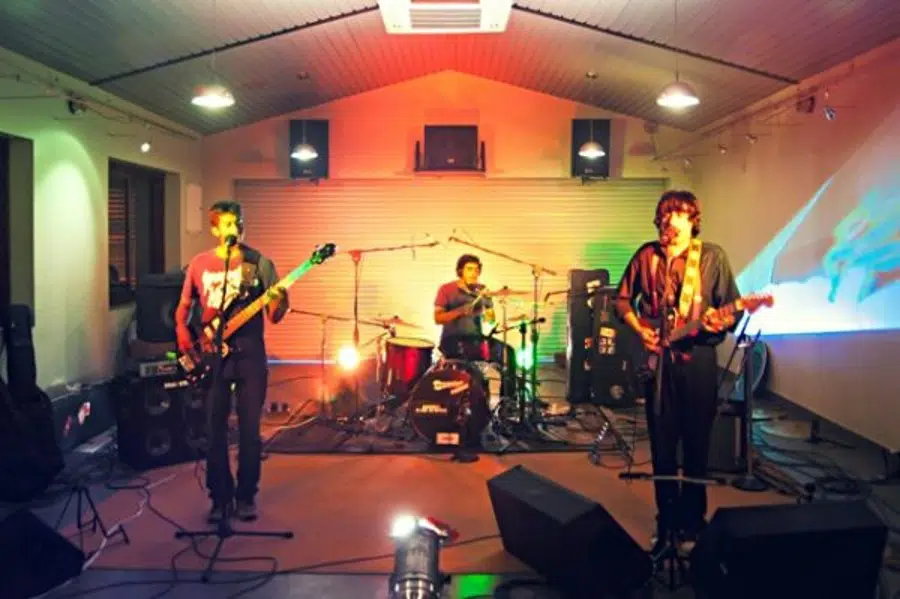 The garage rock band @skrattheband will celebrate its 15th anniversary ...