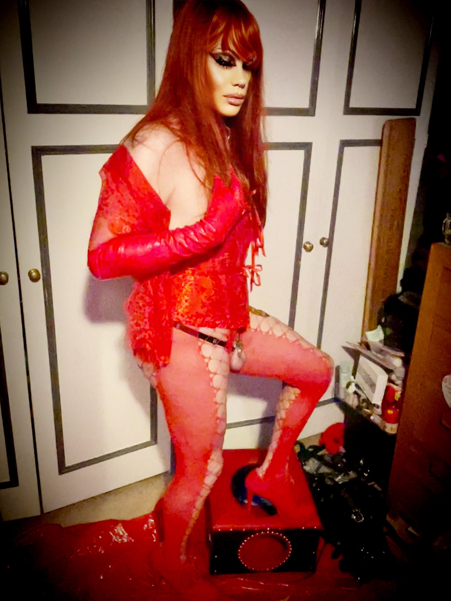 Sissy Selena 50K (not really) on Twitter: "Pouting Princess of porn and purgatory ♥️…