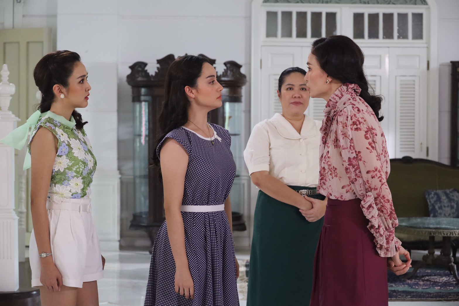 Ch3Thailand on Twitter: "🎬 งาม ตัดขาด ชายช้าง กลับมาหา เทียน อ่านเรื่องย่อ #สร้อยสะบันงาEP14 ...