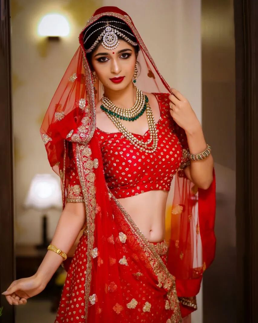 Aditi Prabhudeva on Twitter: Aditi Prabhudeva on Twitter: