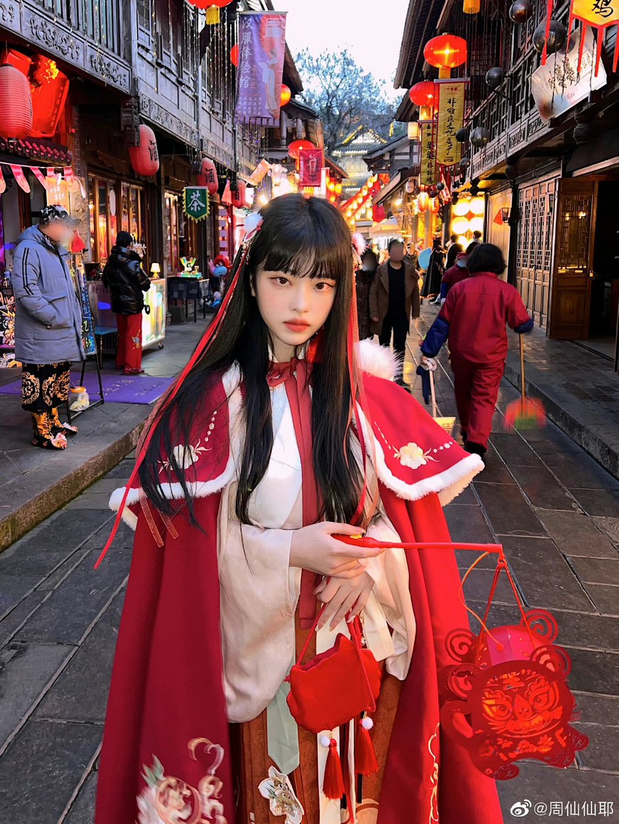 One of my favorite chinese influencer ️ IG : @faaaariii_ #faaaariii_ # ...