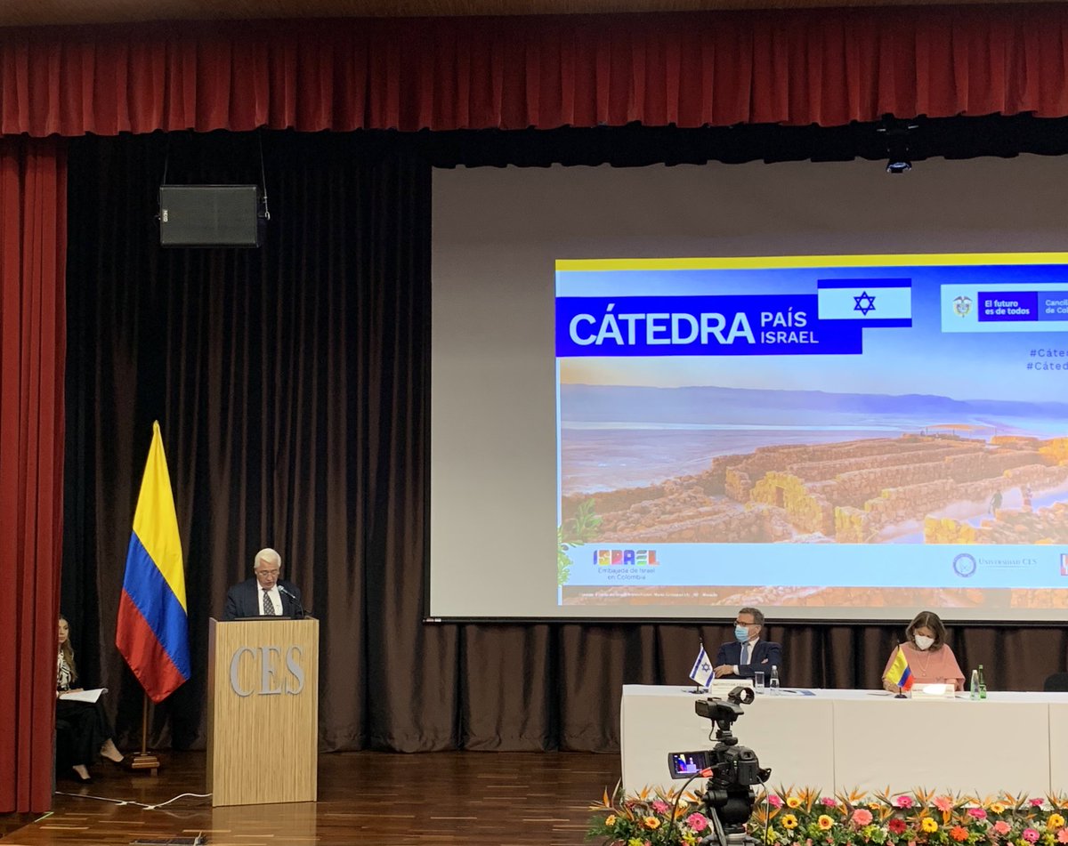 Universidad Ces On Twitter Enestemomento Nuestro Rector Dr Jorge