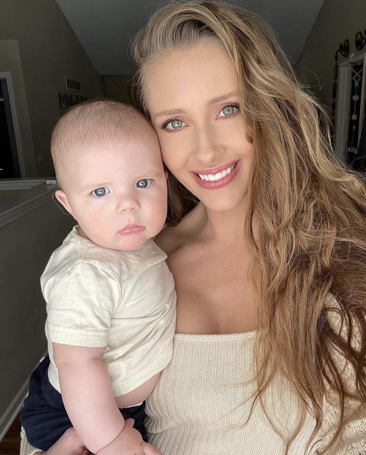 Derrick Kosinski Esposa