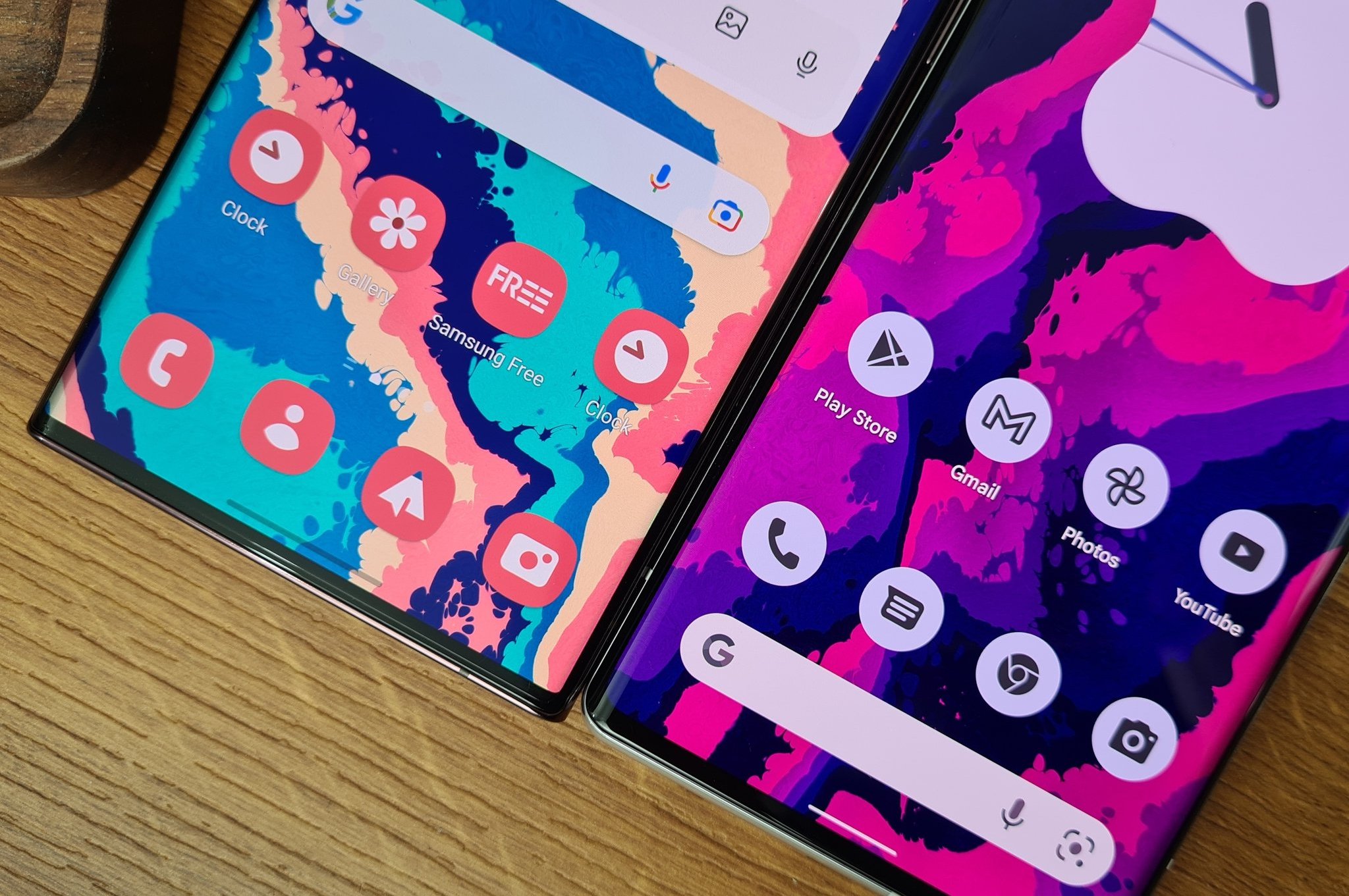 TechDroider on Twitter: "Samsung OneUI 4.1 vs Google Pixel Android 12…
