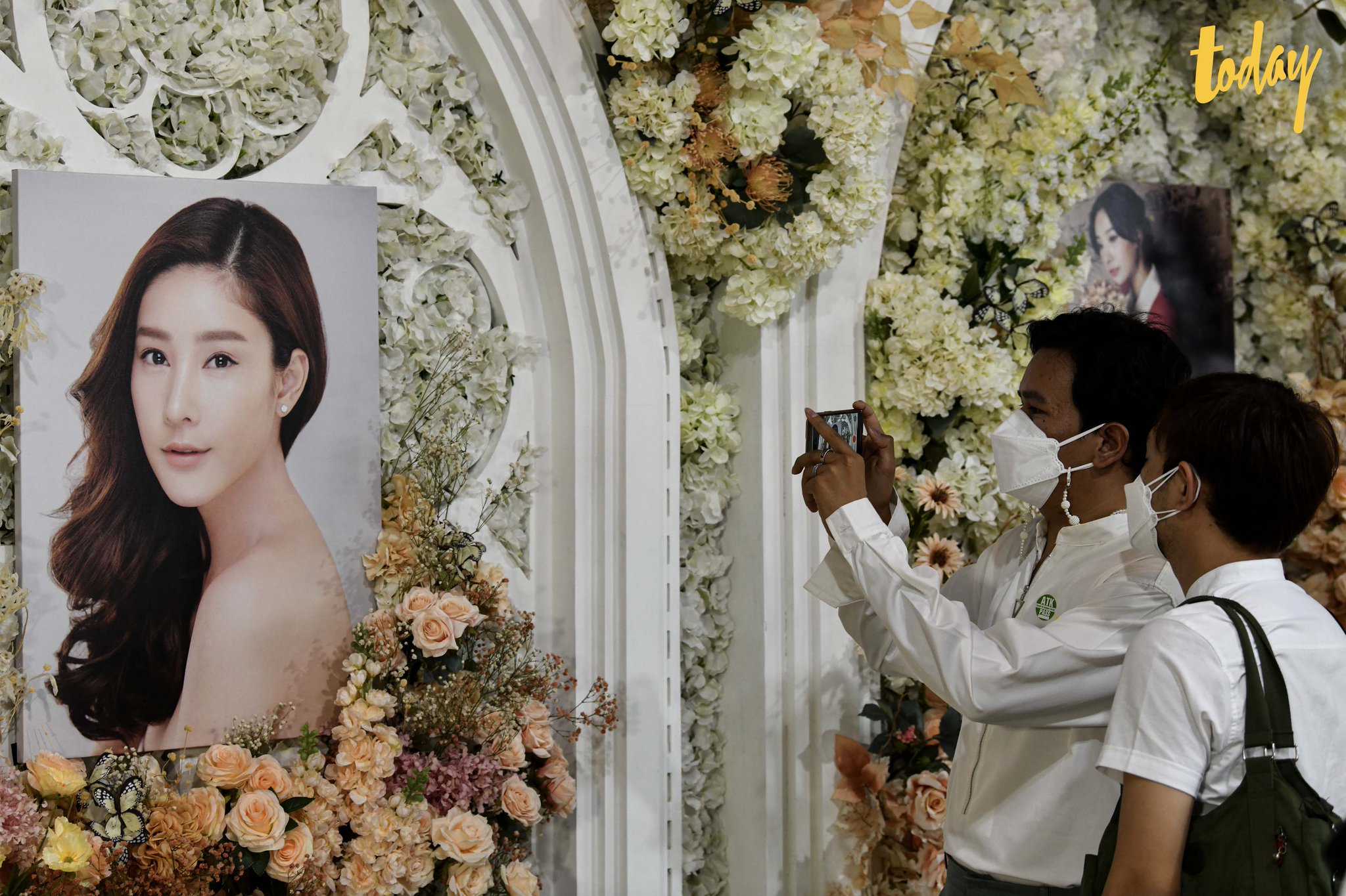 workpointTODAY on Twitter: "ประมวลภาพ พิธีไว้อาลัย #แตงโม นิดา วันแรก #workpointTODAY…