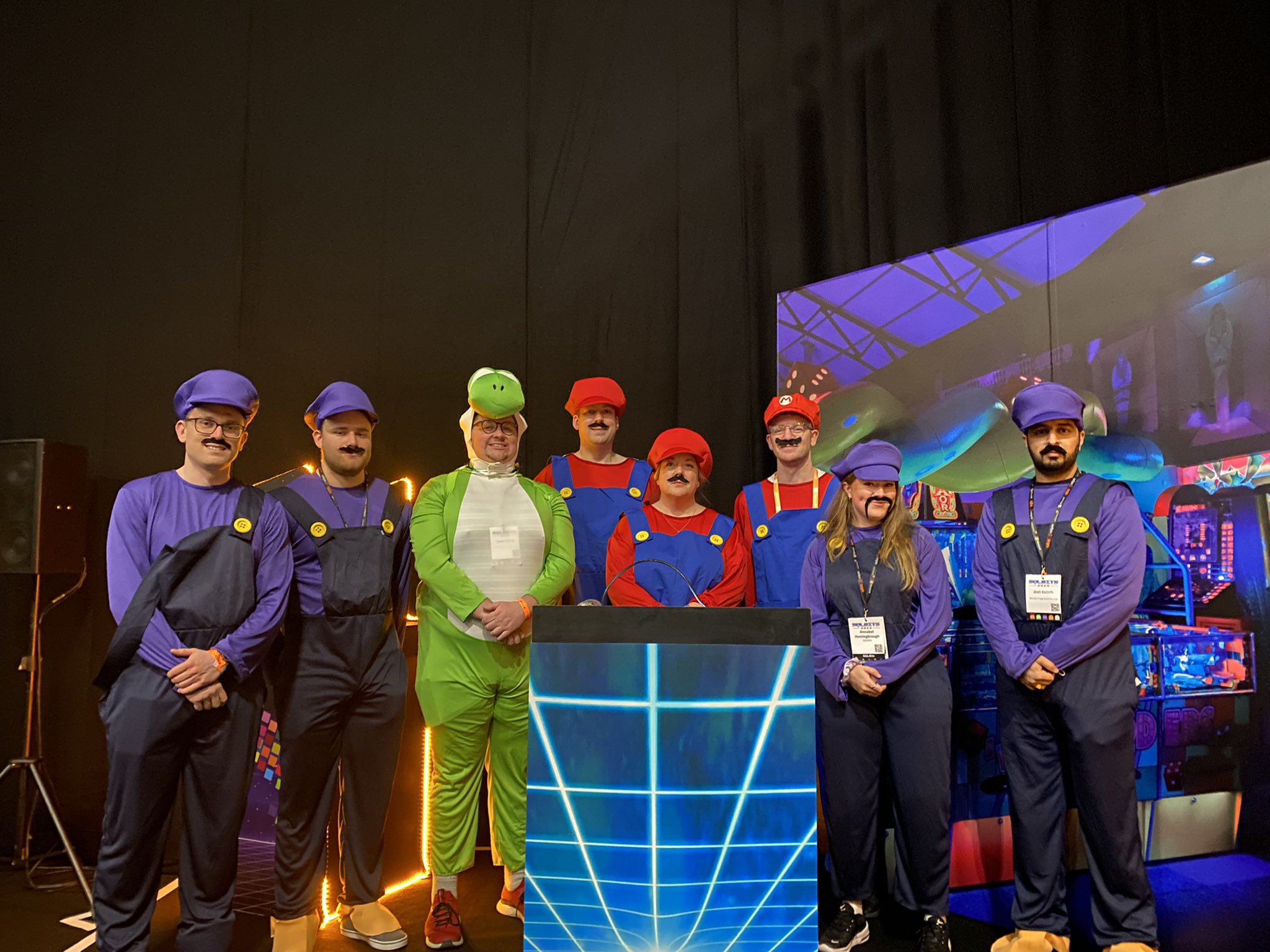 Hollie Whittles 💜 on Twitter: "Team @PurpleFrogSys all ready for the @SQLBits #sqlbits party ...