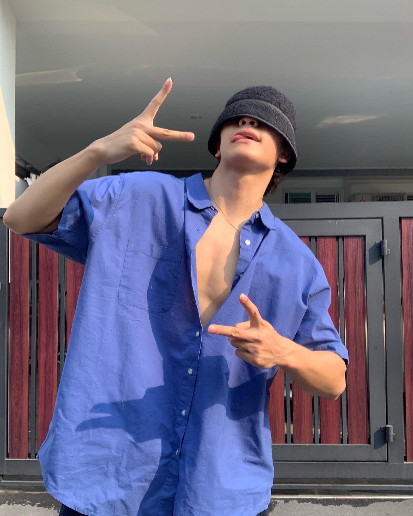 ChenRcj on Twitter: "เมาไข้ #จุงอาเชน https://t.co/T0mqLvJA8U" / Twitter