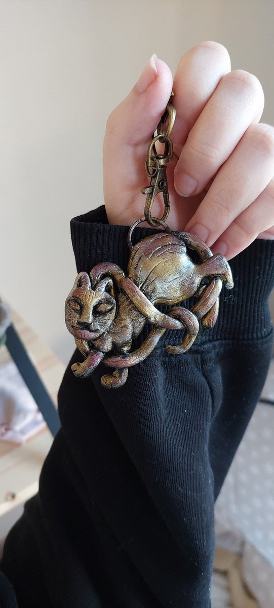 Longtail Cat Talisman by me :) : r/Eldenring