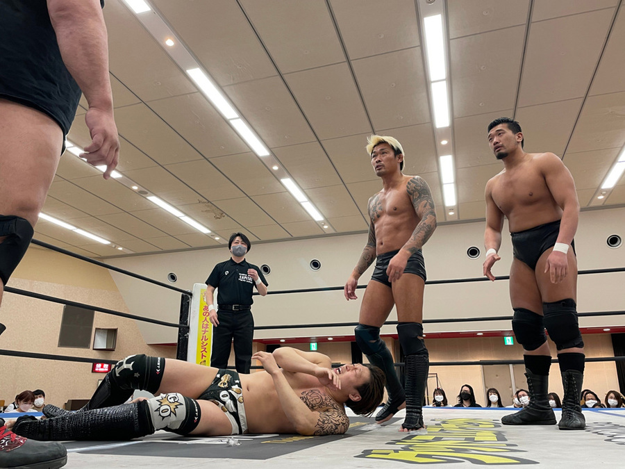 Dramatic DDT on Twitter: "Today for one time only Kazuki Hirata became a member of Eruption. He ...