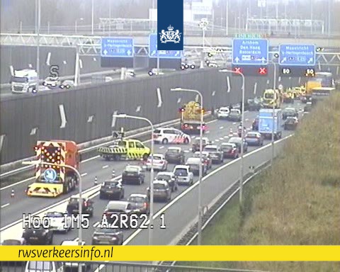 Rijkswaterstaat Verkeersinformatie on Twitter: "Vanwege een ongeluk bij knp. Oudenrijn op de #A2 ...