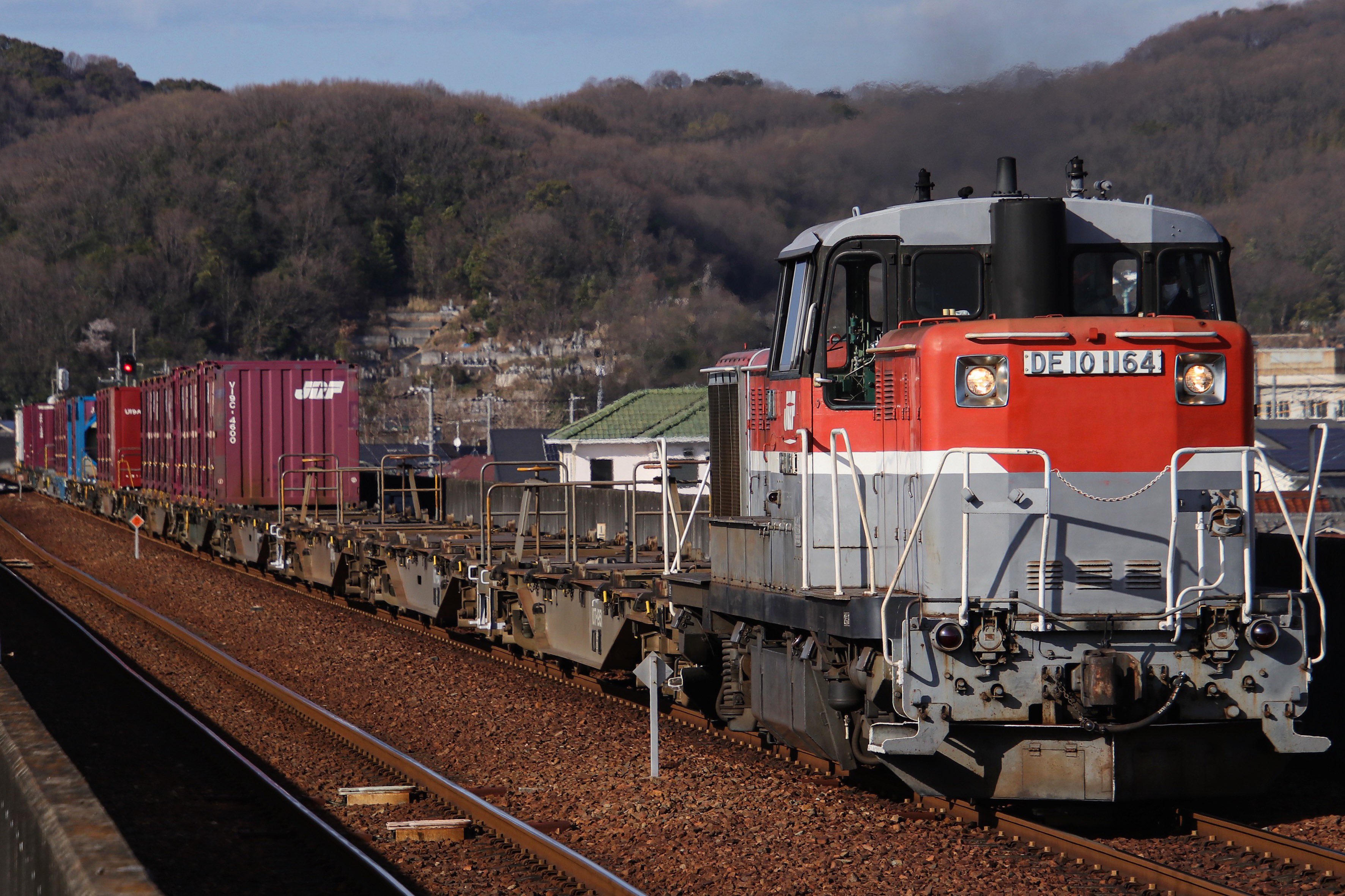 東海鉄道ライバー🐬🍊⛵️ on Twitter: "2022/03/27 ＠水島臨海鉄道 DE10-1164[岡]+コキ 3095レ 初めて水島臨海鉄道で貨物を撮影しました〜。 https ...