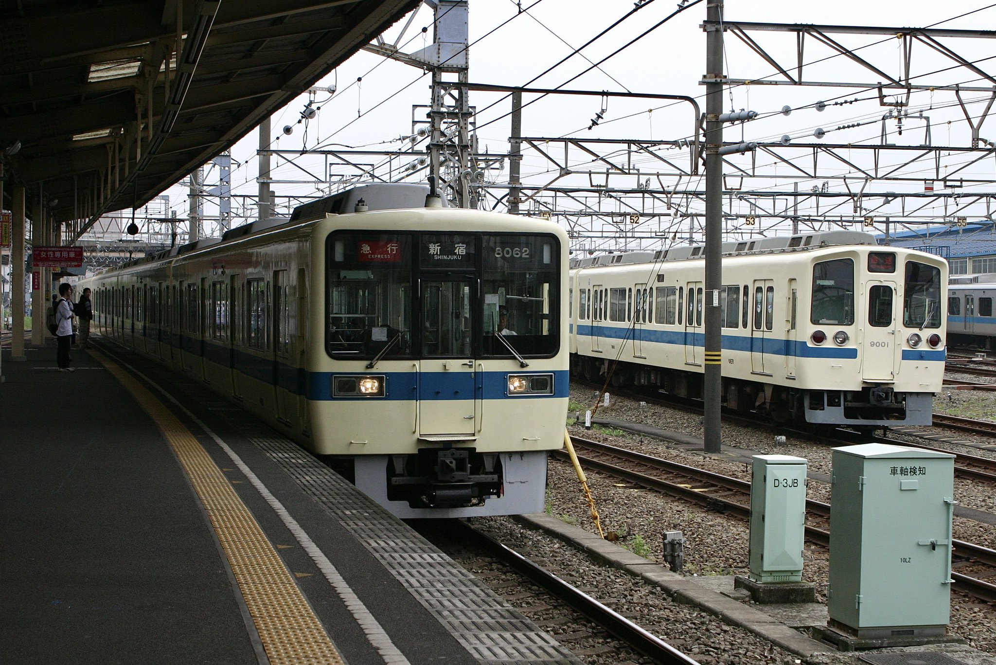 ワタシダ【Odapediaの中の人】 on Twitter: "小田急顔の車両は写ってないけど、、、小田急だなあ。。。 https://t ...