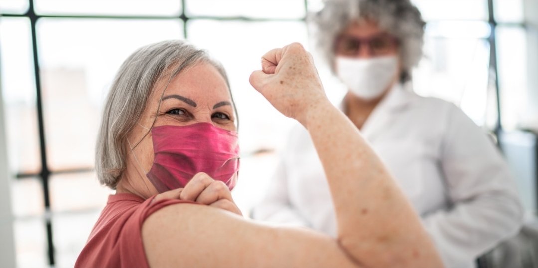 GGD Noord- en Oost-Gelderland on Twitter: "Ben je 60 tot en met 69 jaar oud? Dan mag je een ...