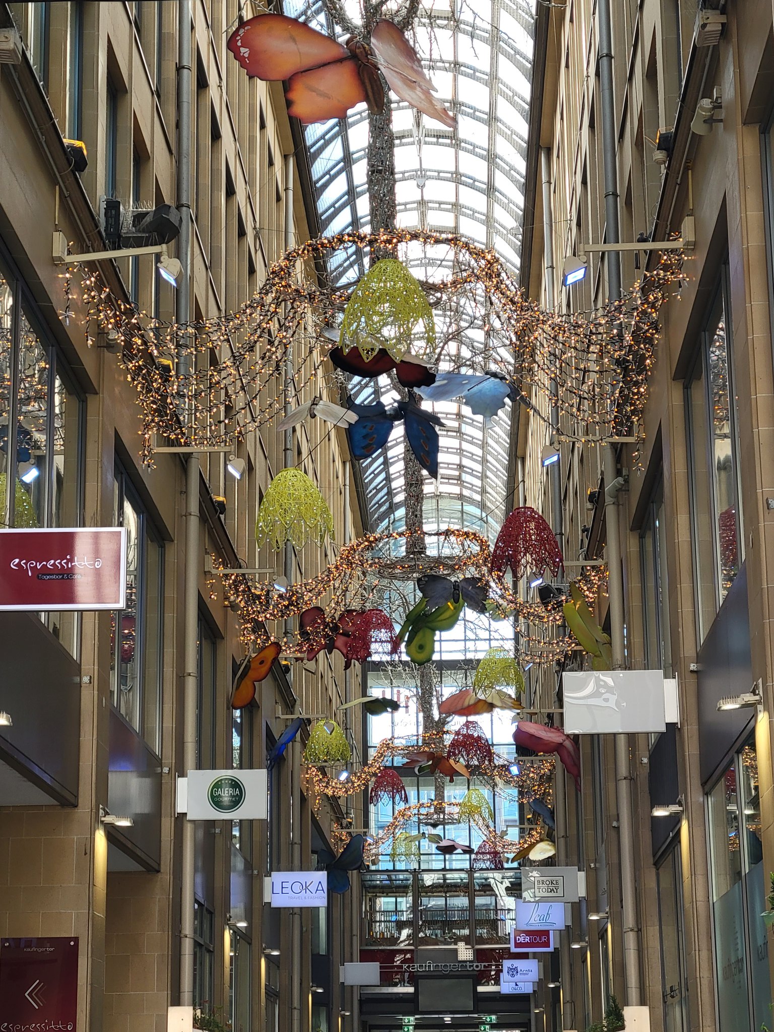 TW Pornstars - Charlie Charm. Twitter. Beautiful area in the ...