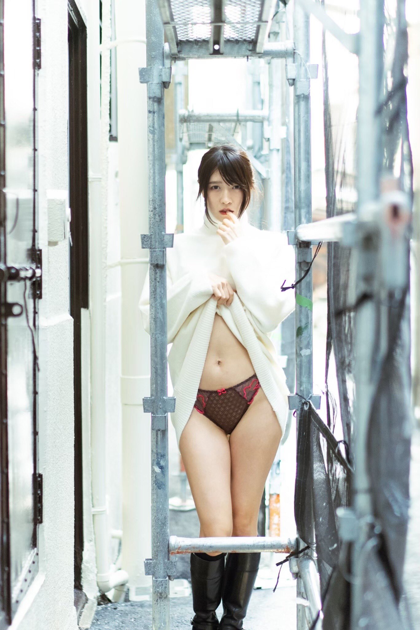 Y_tanaka on Twitter: "Aimi's photo book『秘密』 https://t.co/vqP3CLPPKc https://t.co/rkPy71HBv3 ...