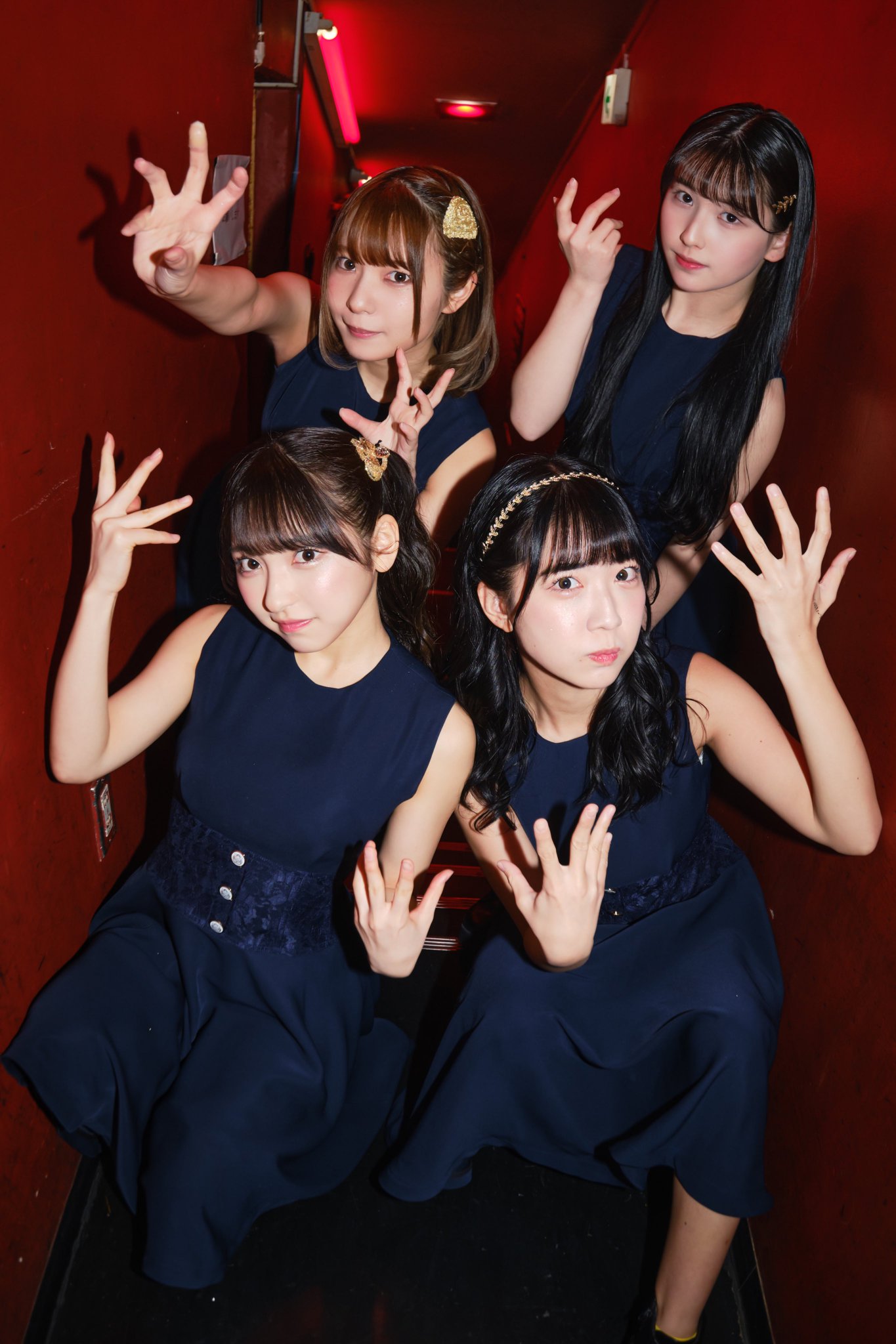 十味@3/28 渋谷で定期公演🎤 on Twitter: "#2i2 Live series "version up2"🤖 新曲の"SUPER FIRE"披露させて頂きました〜🔥 #2i2 ...